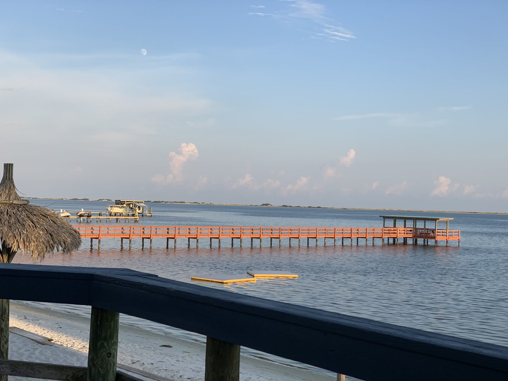 Emerald Beach RV Park in Navarre Florida - RV with Us