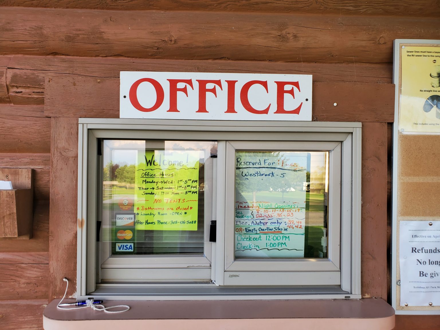 Robidoux RV Park at the base of Scott's Bluff - RV with Us